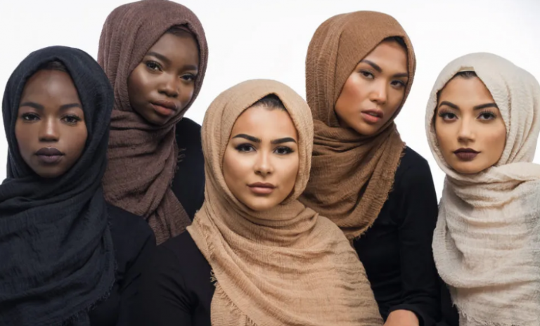Cara Memilih Warna Jilbab yang Cocok untuk Berbagai Jenis Skin Tone dan ...