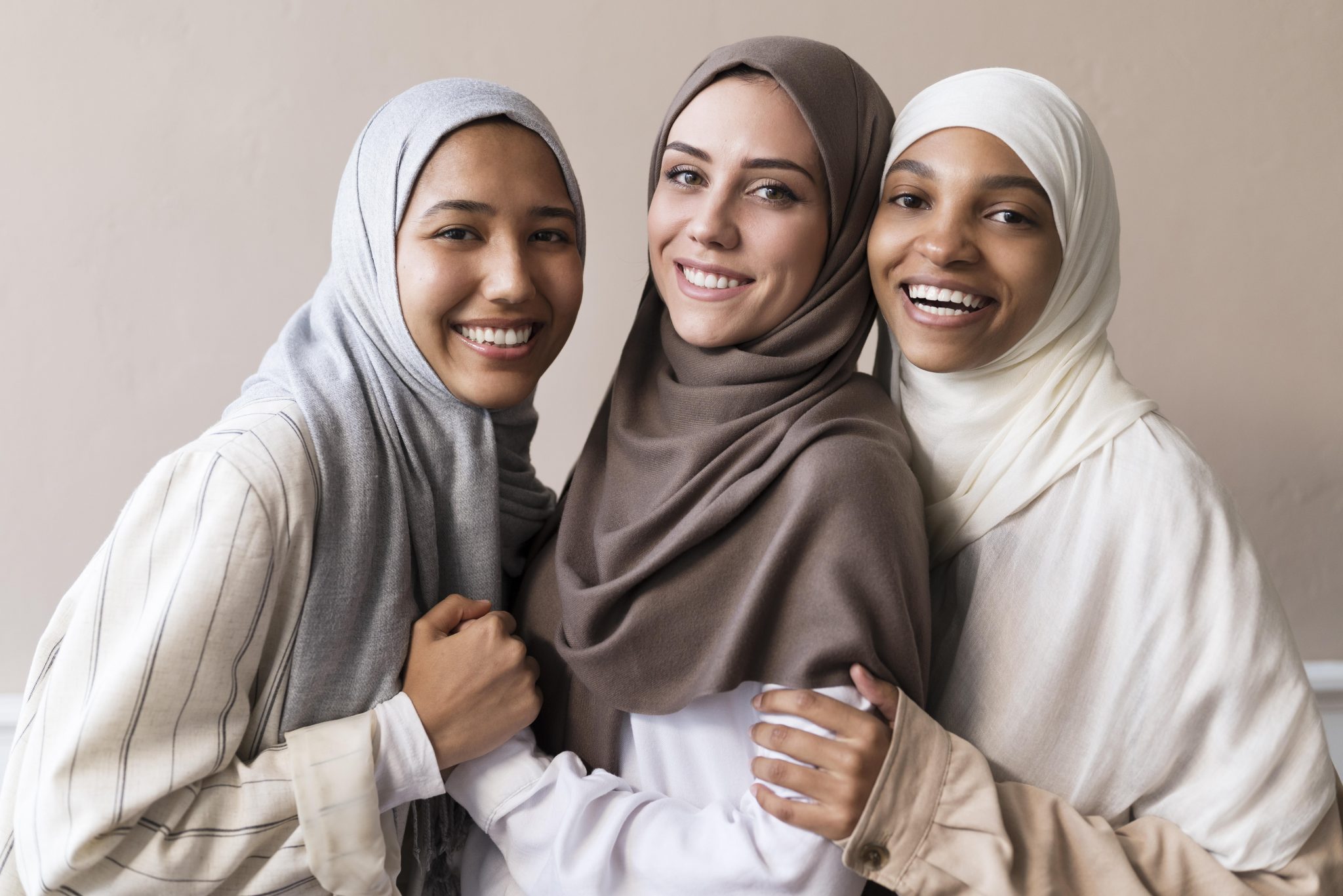 Cara Memilih Warna Jilbab yang Cocok untuk Berbagai Jenis Skin Tone dan ...