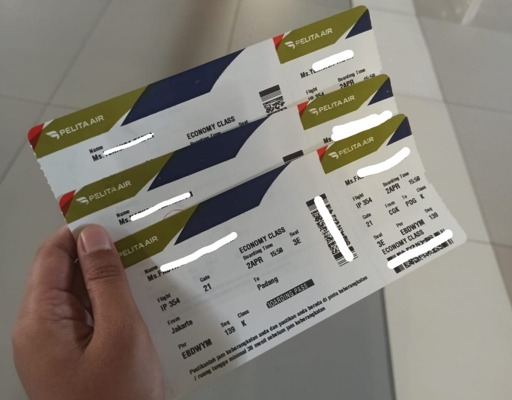 Pengalaman Naik Pesawat Pelita Air, Apakah Nyaman? - Artikel Tips Belanja Hemat
