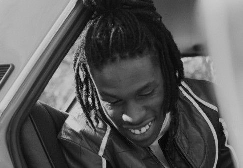 Daniel Caesar Luncurkan Album "CASE STUDY 01" Dengan Gandeng John Mayer ...
