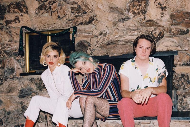 Hey Violet Kembali Dengan Hadirkan Single Baru Mereka, 'Clean ...