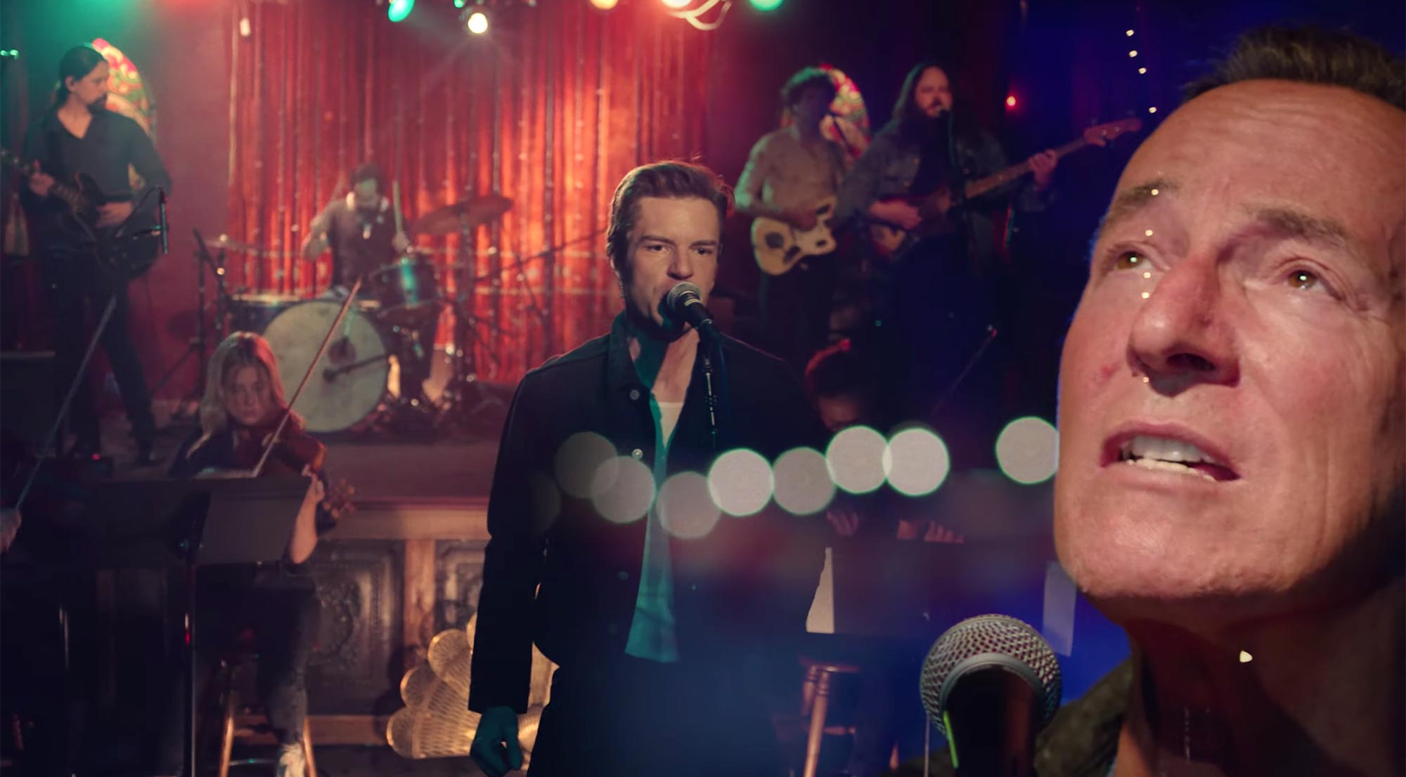 Lirik Lagu THE KILLERS, BRUCE SPRINGSTEEN - Dustland - Creative Disc