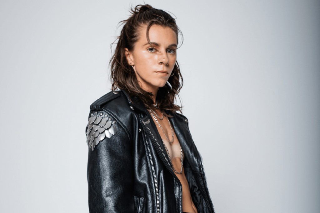 PVRIS Kembali Dengan Sebuah Single Baru, 'Monster' - Creative Disc