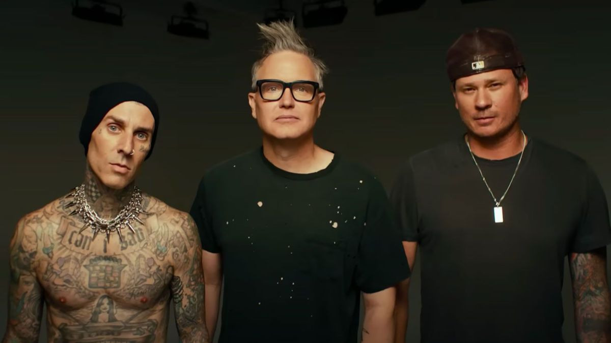 Blink-182 Jadi Ramones dalam Video Musik 'DANCE WITH ME' - Creative Disc