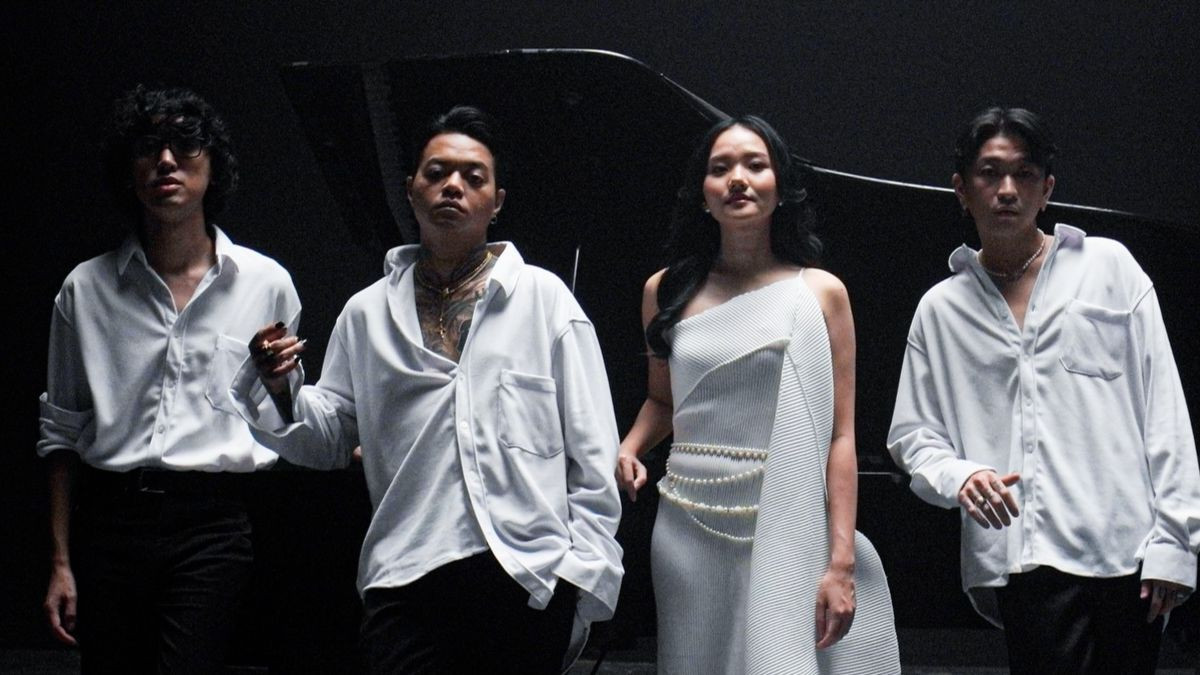 Weird Genius Lebih Meledak Bersama Pepita di 'Catalyst' - Creative Disc