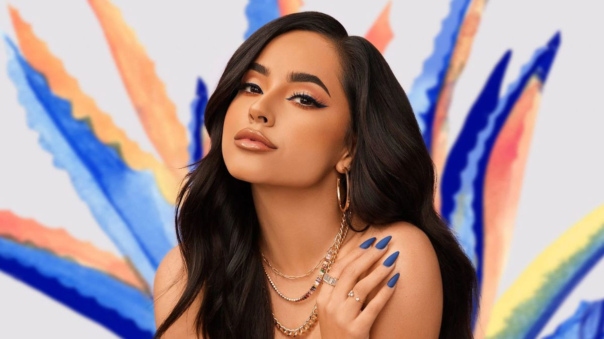 Becky G Lepas Single Baru yang Menular, ‘Boomerang’ - Creativedisc