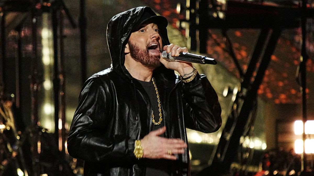 Eminem Raih #1 Billboard 200 ke-11 Berkat Album "The Death of Slim ...