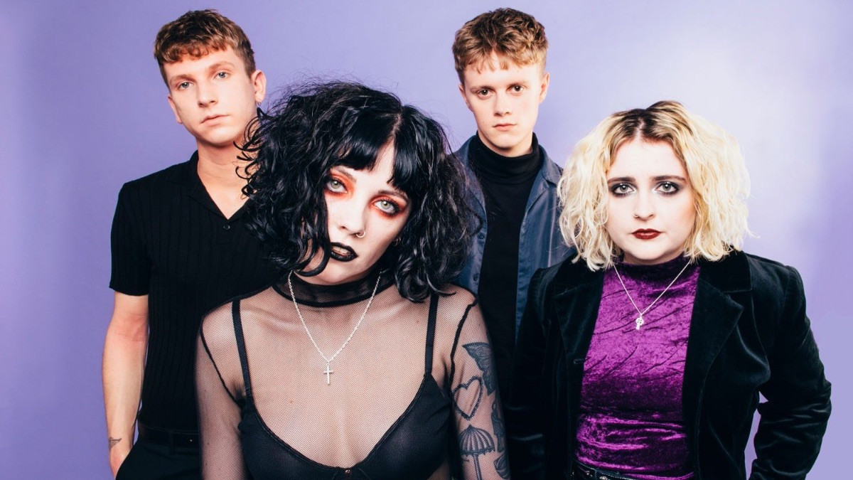 Pale Waves Rilis ‘Glasgow’ Untuk Album Baru Mereka “Smitten” - Creativedisc