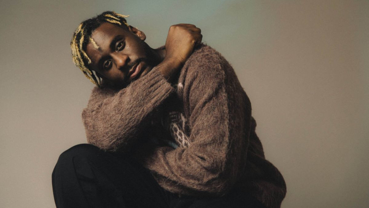 Ditinggalkan Sang Ayah Saat Kecil, Myles Smith Rilis 'My First ...