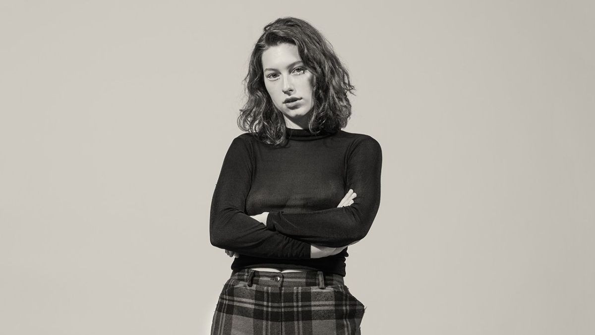 King Princess Tuang Kisah Kandasnya Persahabatan Lewat ‘Cry Cry Cry ...