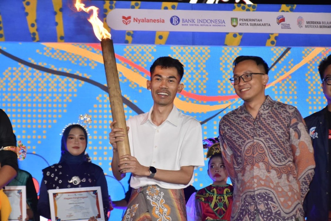 Obor Estafet Semangat Menyalakan Literasi Negeri Tutup Puncak Festival ...